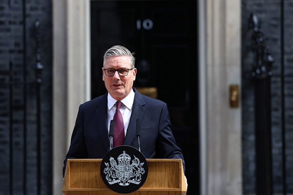 Do you think Keir Starmer was right to step down? - First News Live!